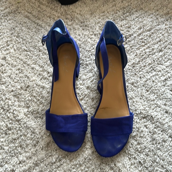 Mari A | Shoes | Mari Amattie Mini Block Heels Sz 9 | Poshmark